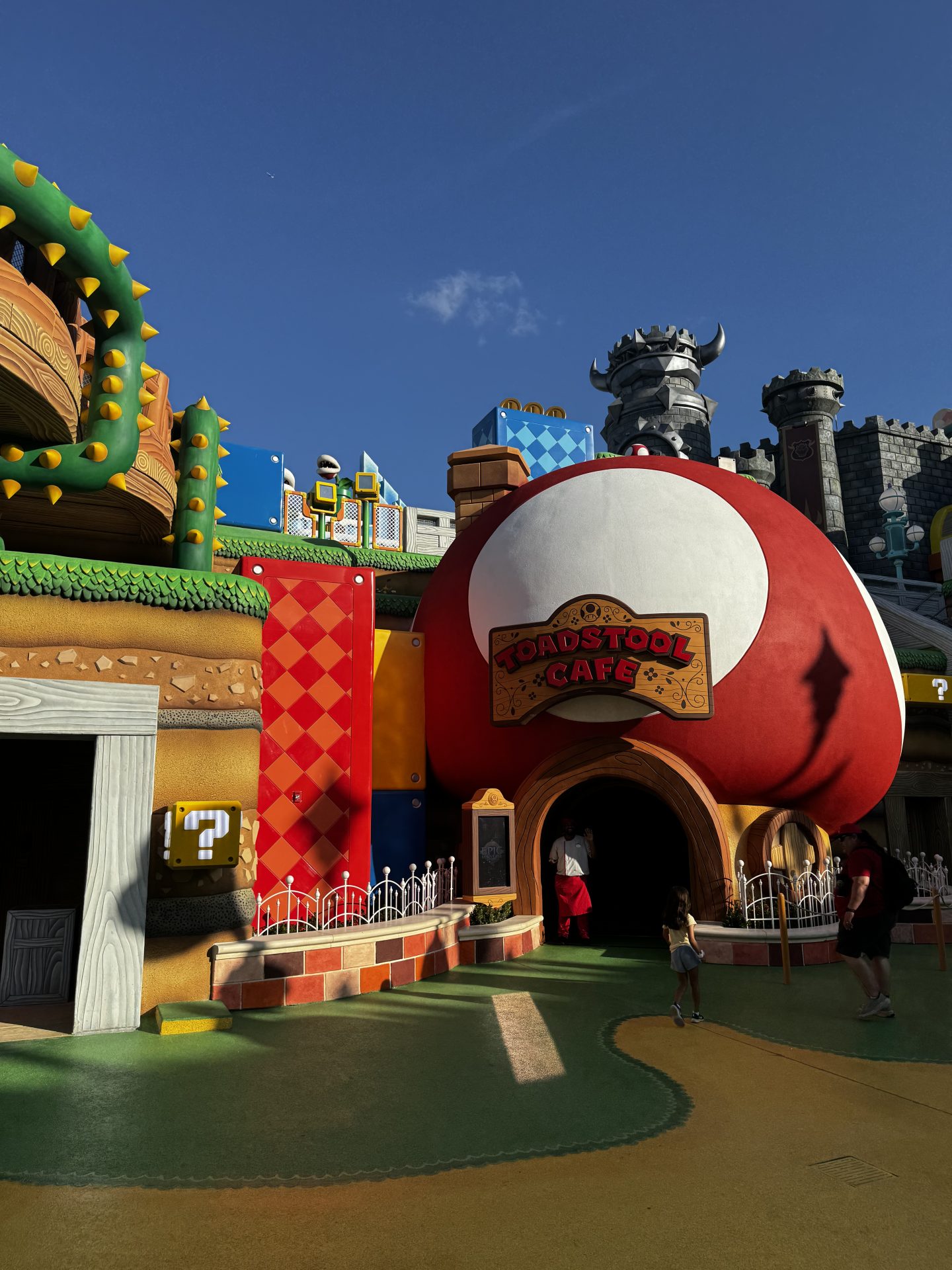 Epic Universe - Super Nintendo World - Toadstool Cafe - WLS ...