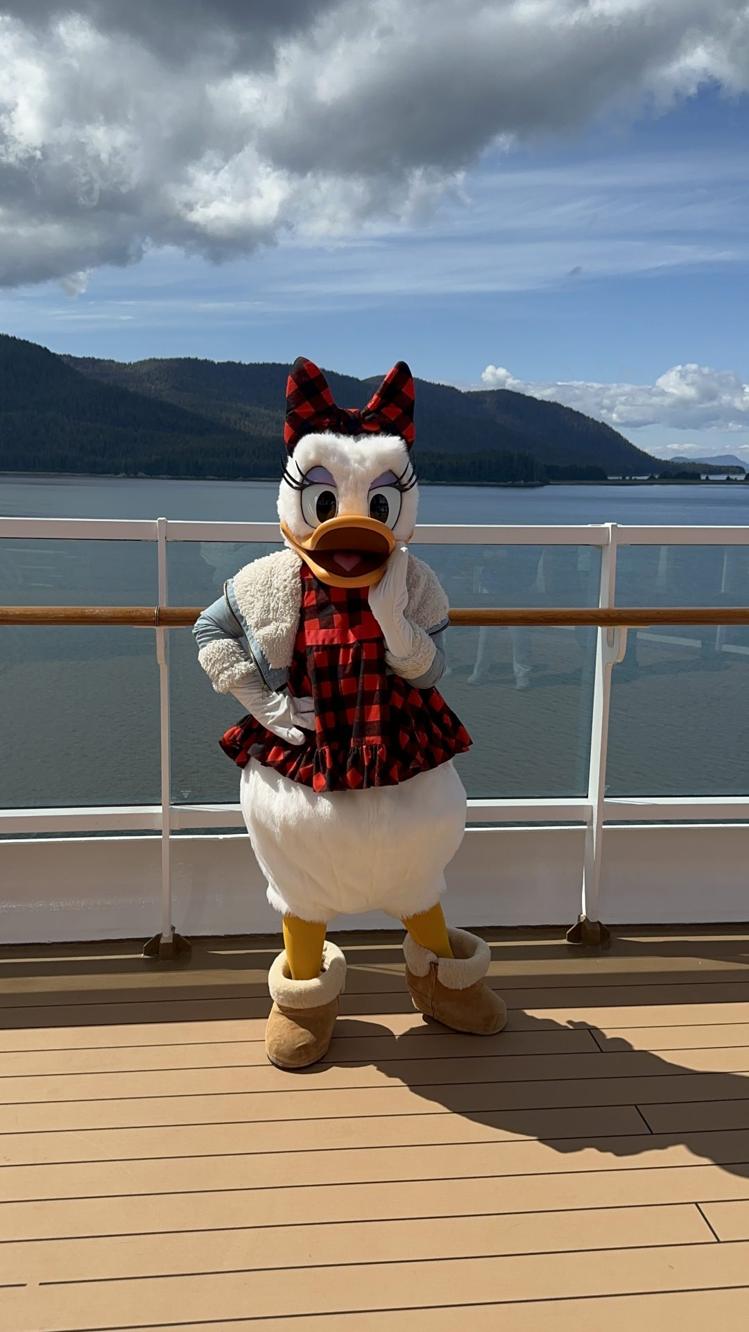 Alaskan Cruise 2.0 - Daisy Alaska Cruise - WLS | Wanderlust Social